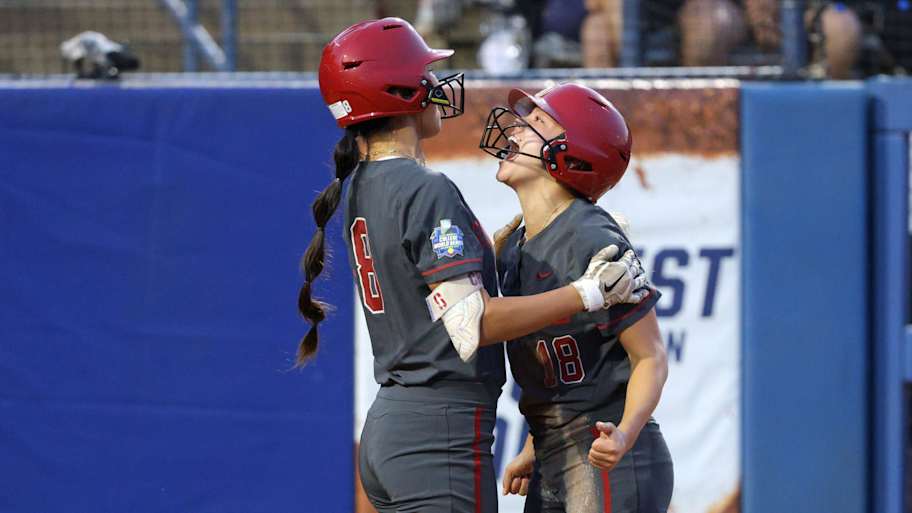 Stanford Softball Snaps Three-Game Skid with Win Over Saint Mary's