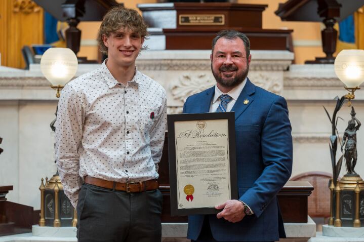 Ohio Sen. Brian Chavez recognizes Warren State Swimming Champion