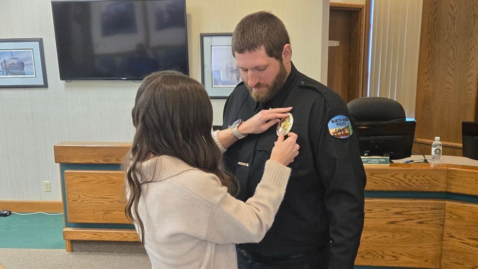 Jason Croff sworn in as North Bend Police Officer