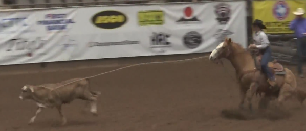Breakaway ropers competition continues