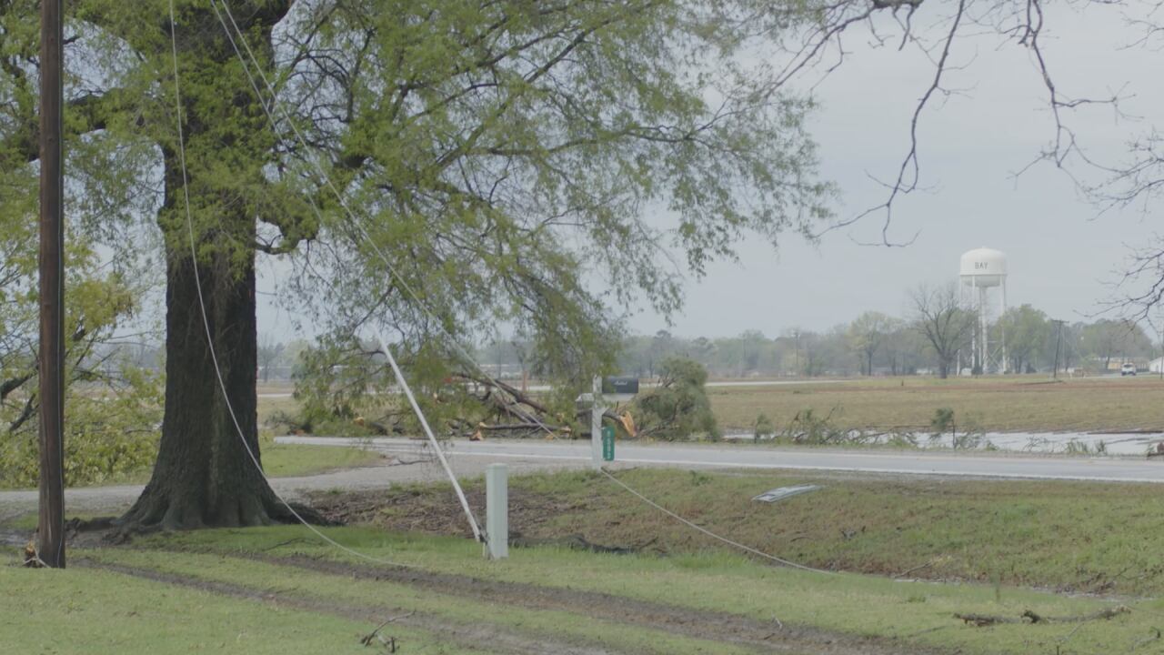 Bay narrowly misses direct hit from tornado, community cleaning up