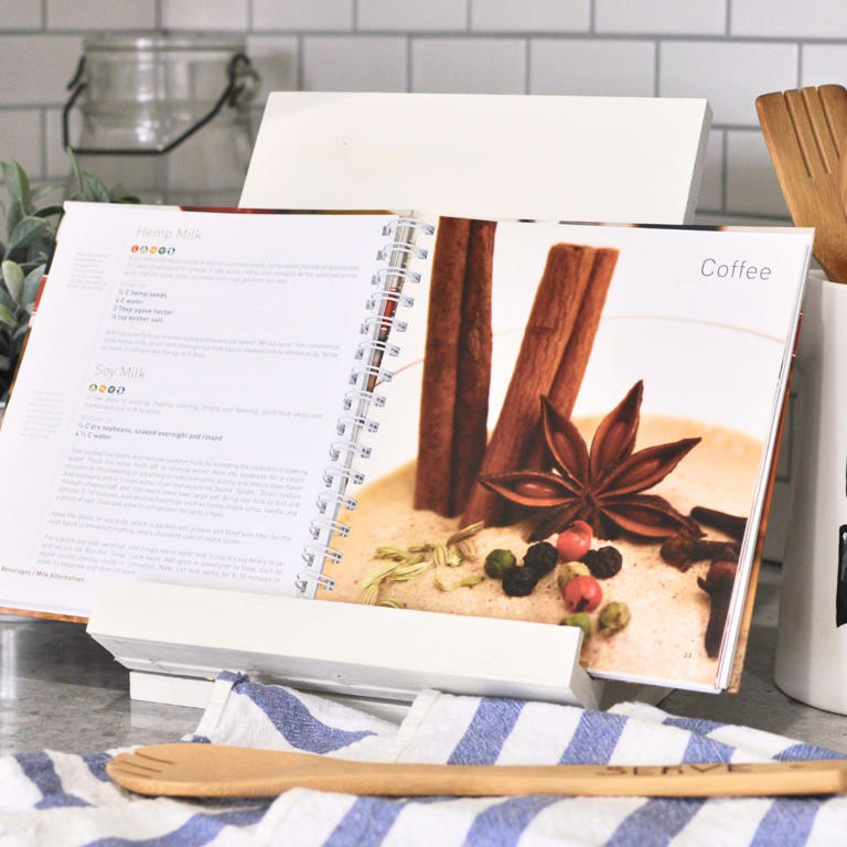 Foldable Recipe Book Stand Free Build Plans