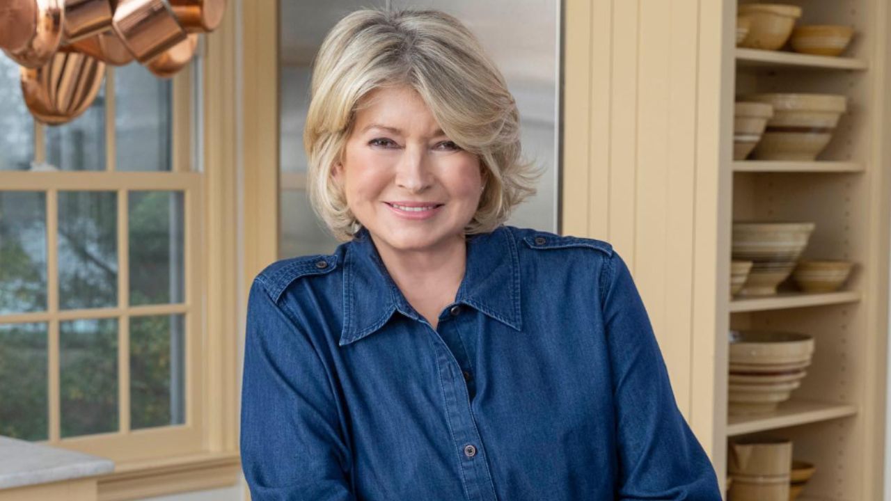 Máslově žlutá kuchyně ze 70. let od Marthy Stewart je zpět – a zlepšuje náladu