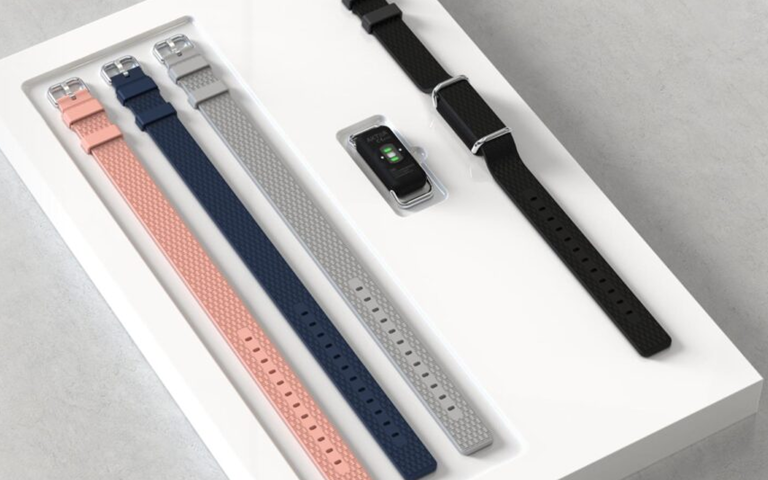 Aktiia blood pressure monitor bracelet review: a smart wearable taking ...