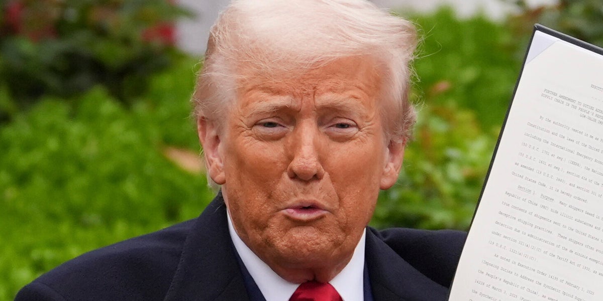 These Trump Tariff Memes Are The Only Good Thing About The Economy ...