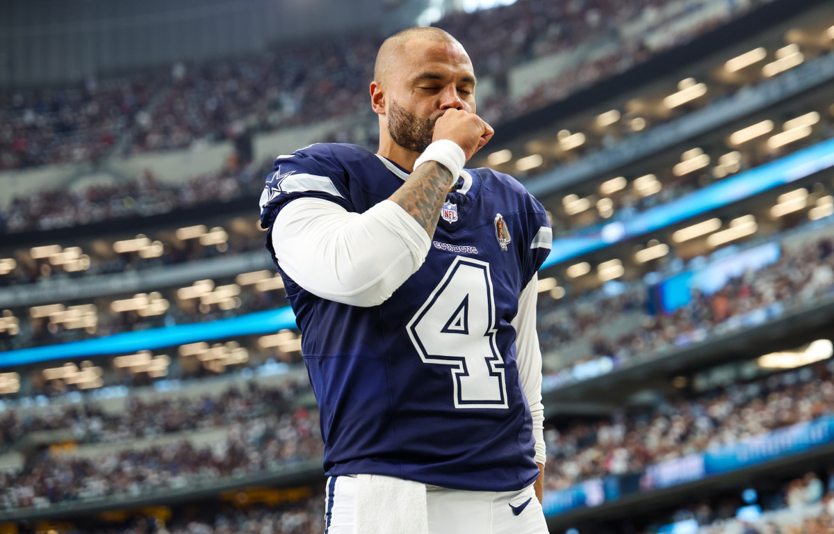 Cowboys' Dak Prescott Provides Positive Injury Update