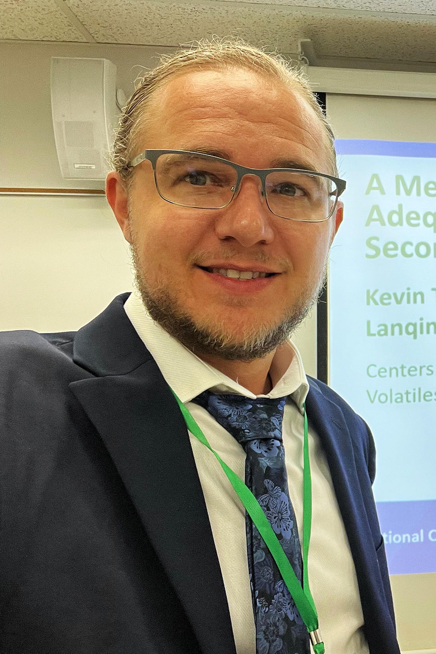 HHS gutted programs to help people quit smoking. The impact could be ...