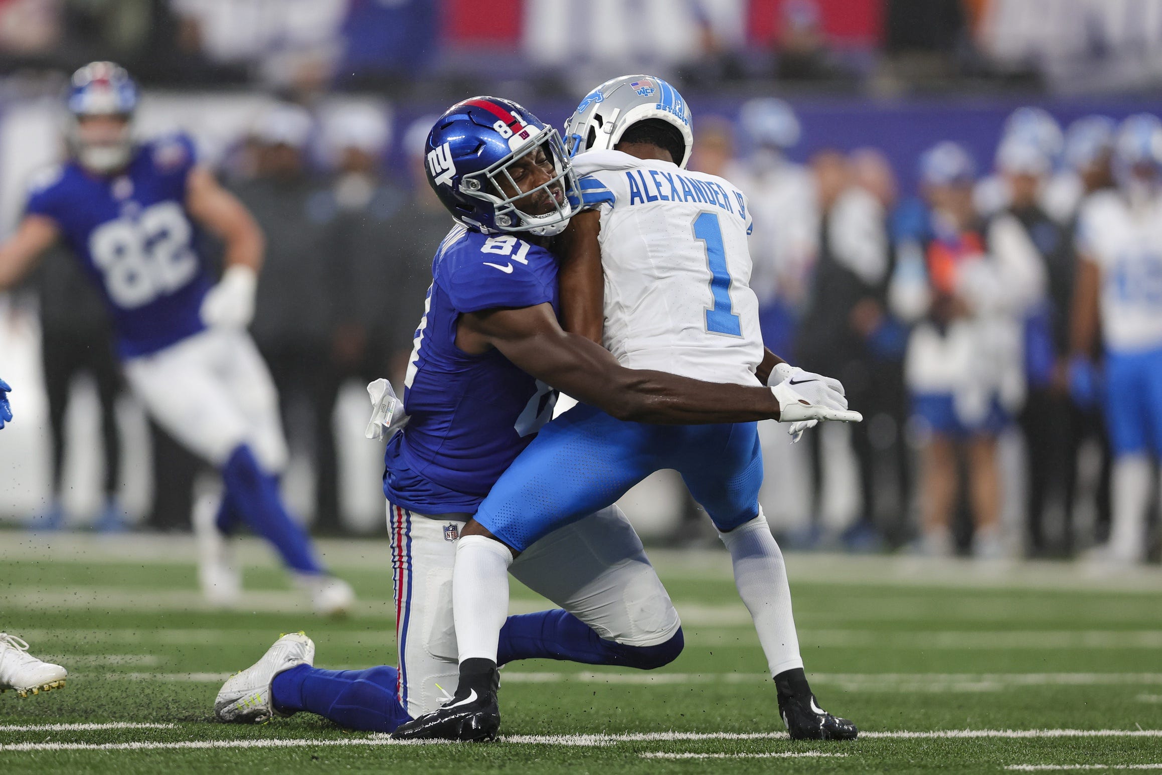 Bears signed former Ravens DB and WR to one-year deals