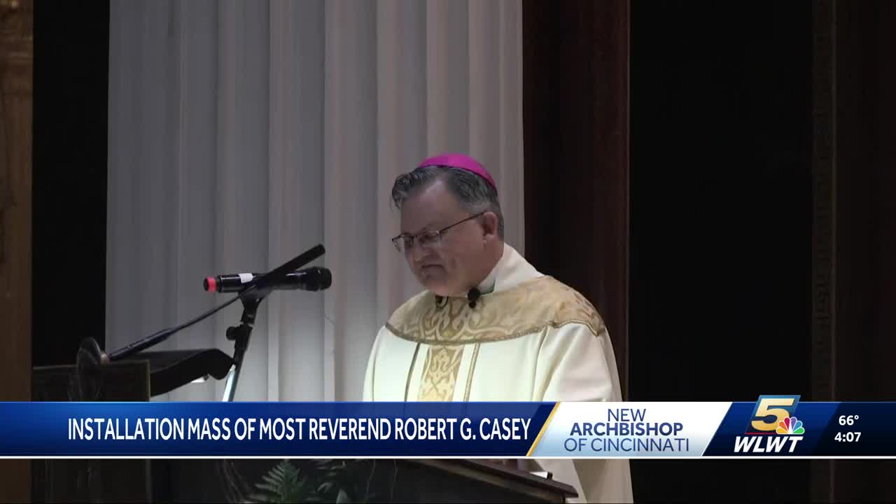 Cincinnati formally installs 10th Archbishop Robert Casey