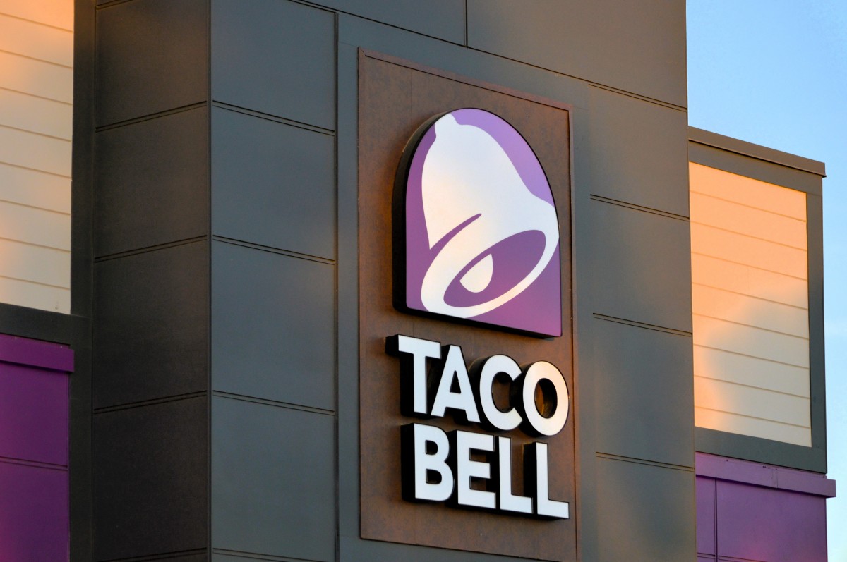 Taco Bell Is Bringing Back a Beloved Classic—And Fans Say It Takes Them ...