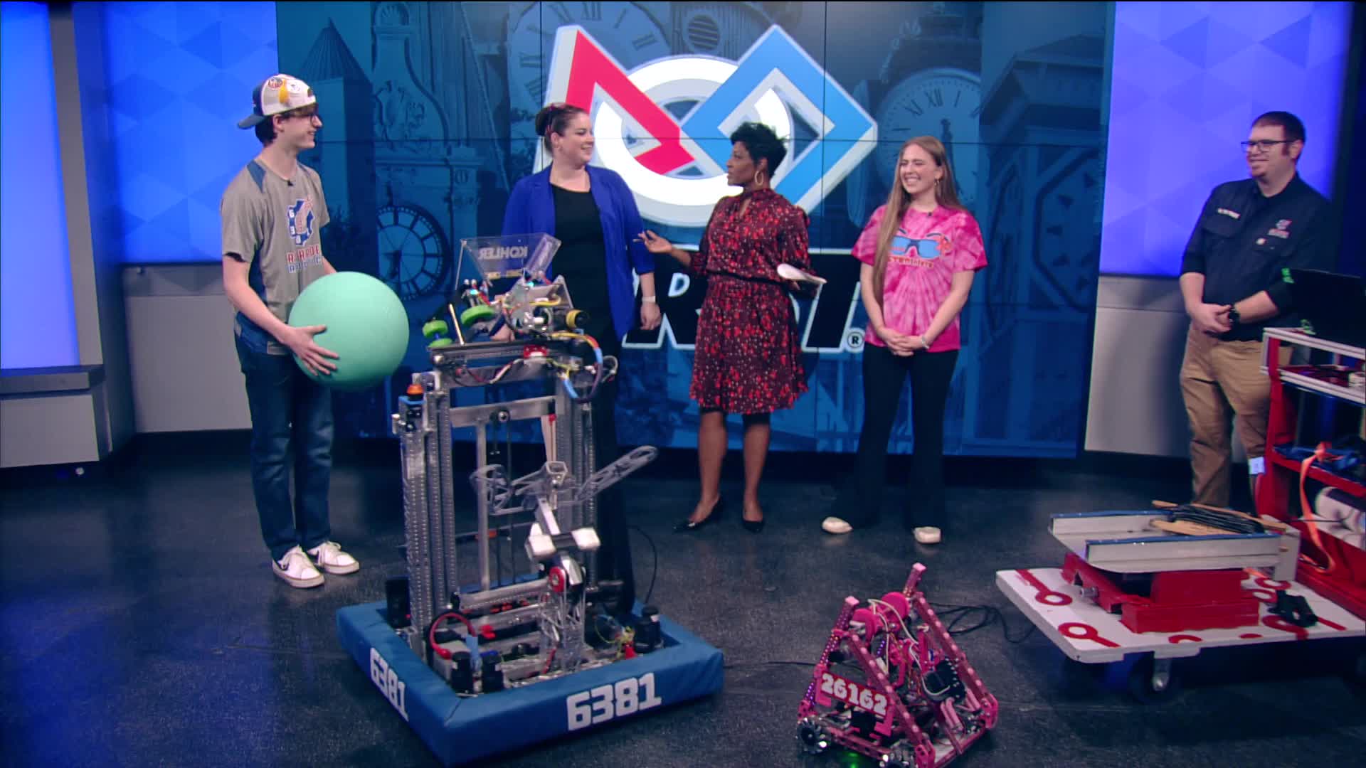 First Robotics Wisconsin regional competition comes to Milwaukee