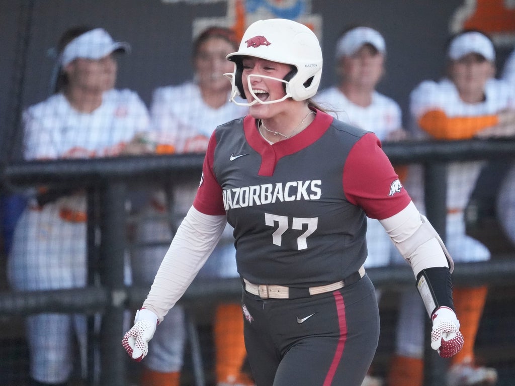 Eye-catching photos highlight NCAA softball action