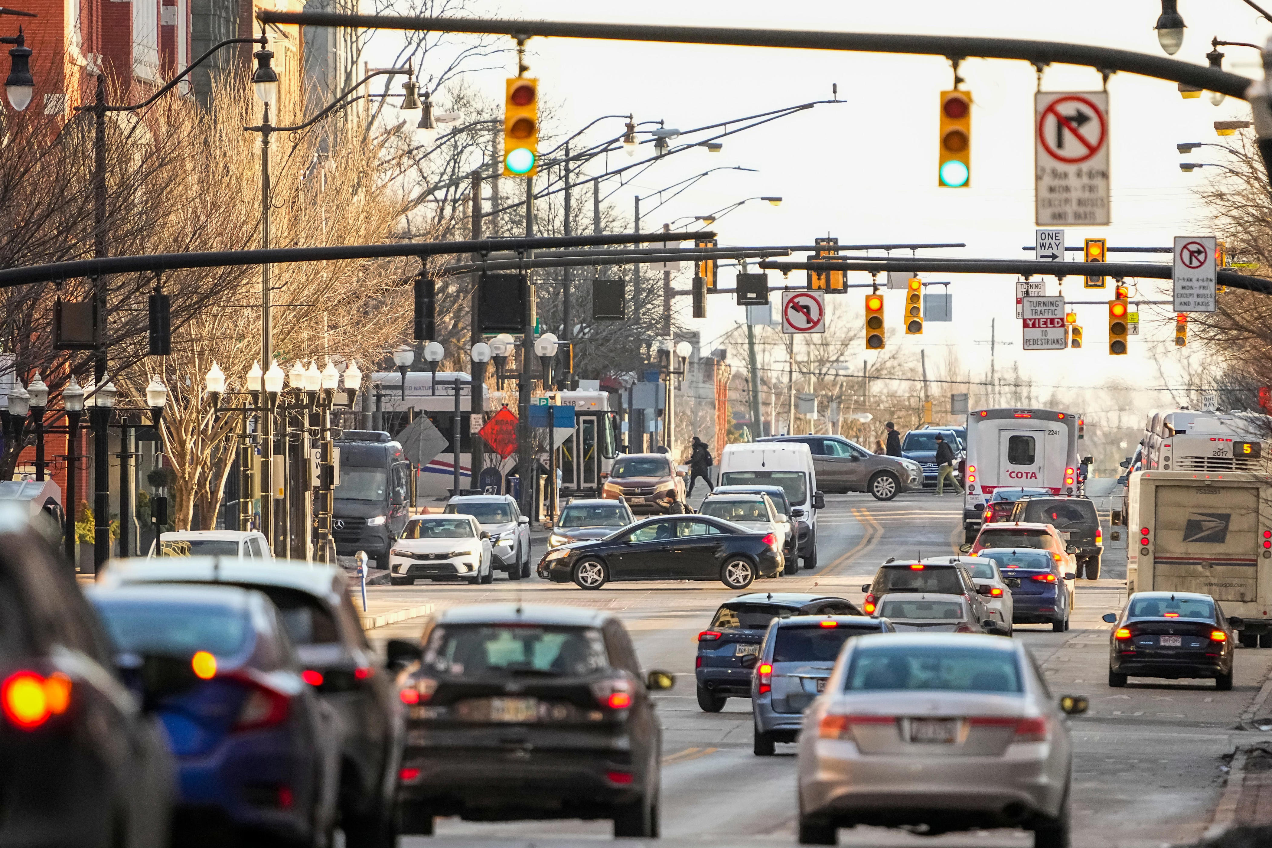 New Ohio law ends driver's licenses suspensions for unpaid fines. What ...