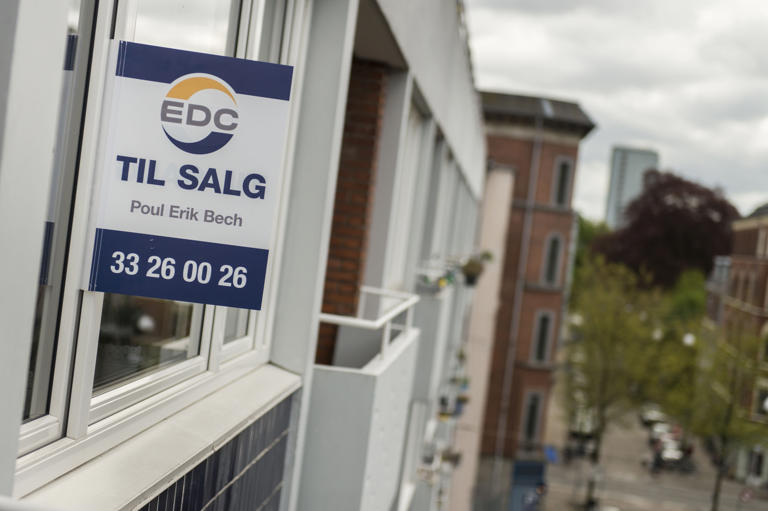 Boligudbuddet vokser: Næsten 50.000 til salg-skilte