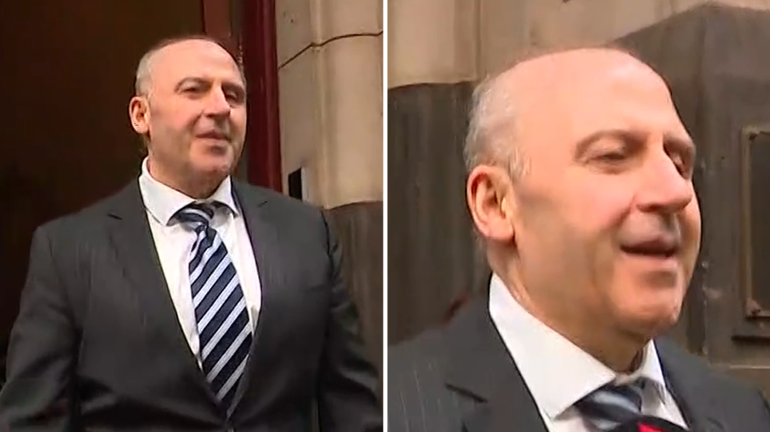 Kingpin Tony Mokbel walks out on bail to applause