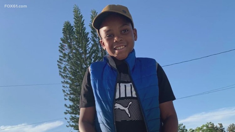 Connecticut community gathers to remember 10-year-old Xavier Williams