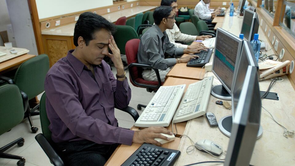 US recession fears trigger sharp drop in Indian IT stocks. Is the worst ...