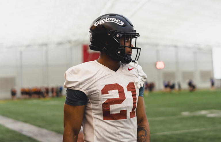 Iowa State football: How transfer Tre Bell found the Cyclones after ...
