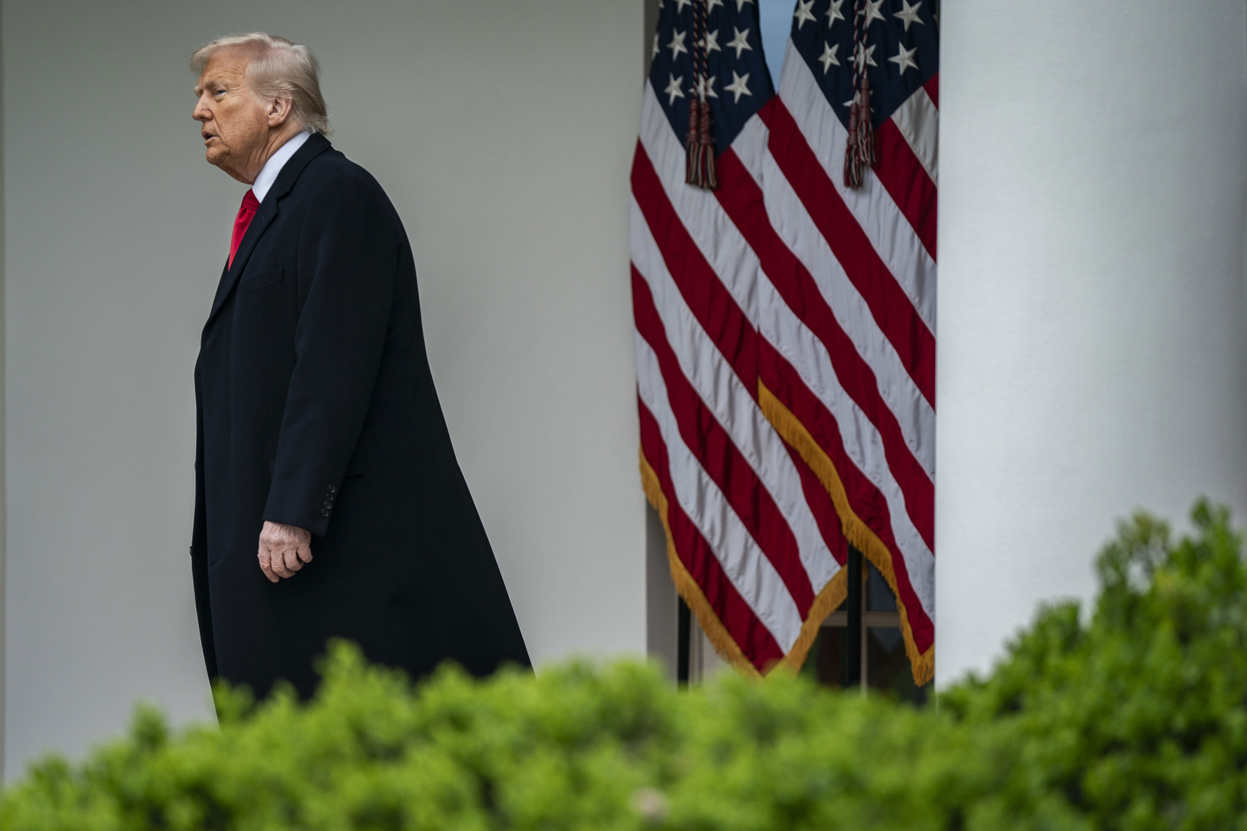 Trump White House cited economists for its tariff formula. They pan it.