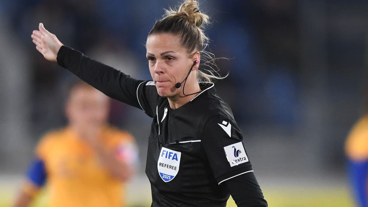 Elle qui officie en Super League: Désirée Grundbacher, l'arbitre qui sera aussi à l'Euro féminin