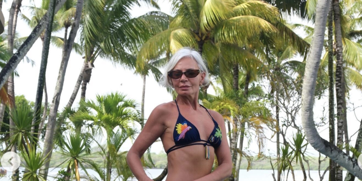 En maillot de bain à 59 ans, Grece Ghanem séduisante