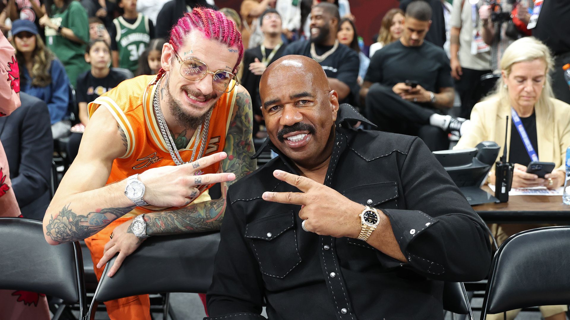 Odds Narrow For ‘Suga’ Vs. ‘Machine’ Rematch