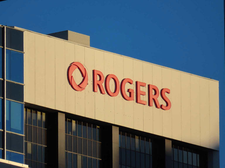 Rogers CEO says private investors are showing interest in its sports ...