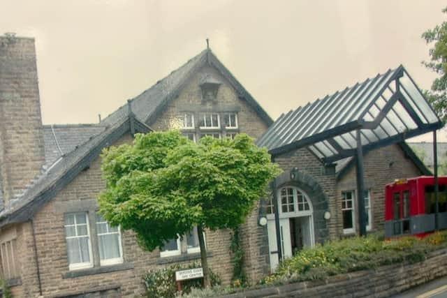 ‘Absolutely disgusting’ - you react to the early closure of Queens ...