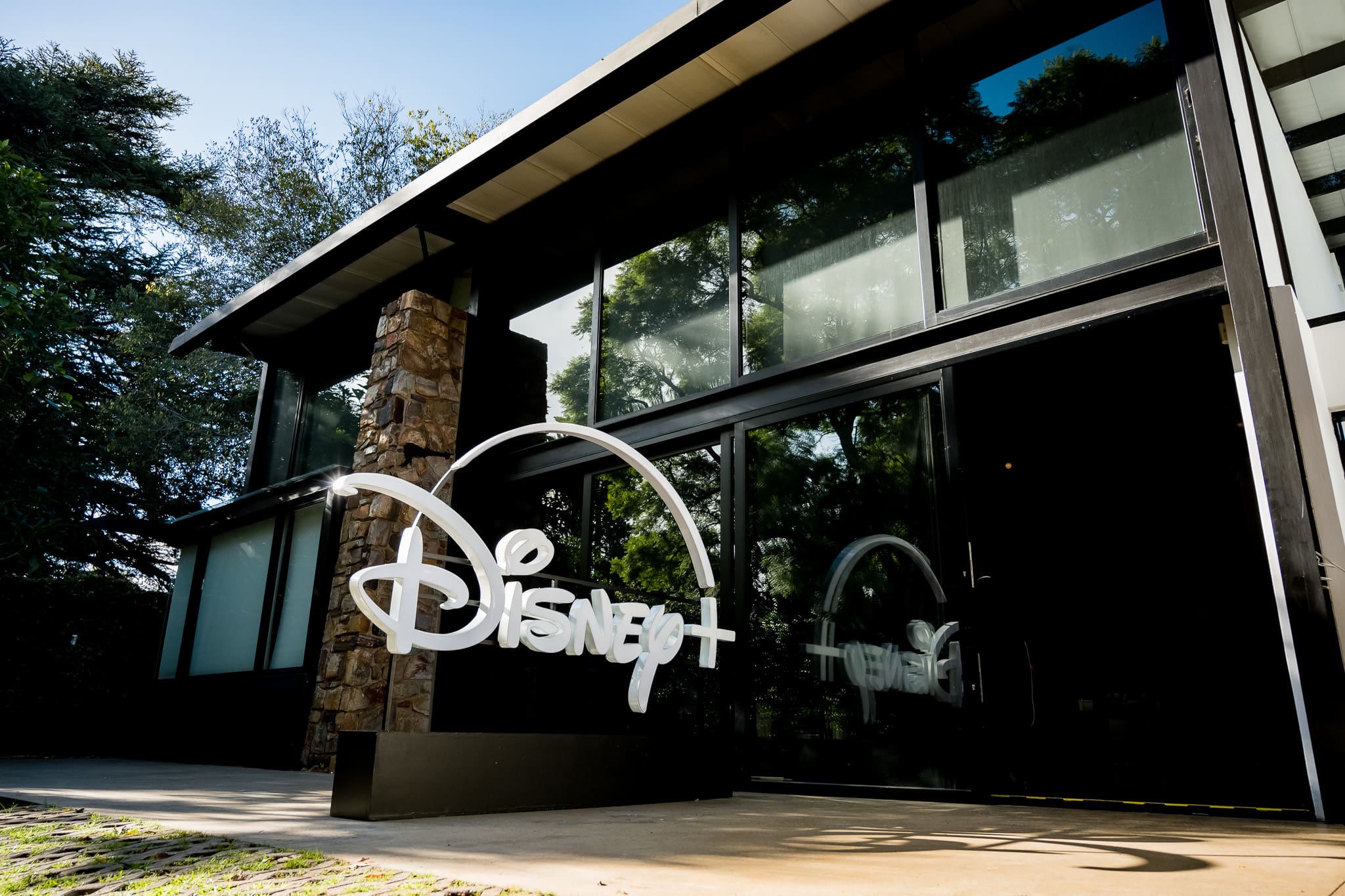 Disney+ Quiz Nights Return To 32 Venues In South Africa