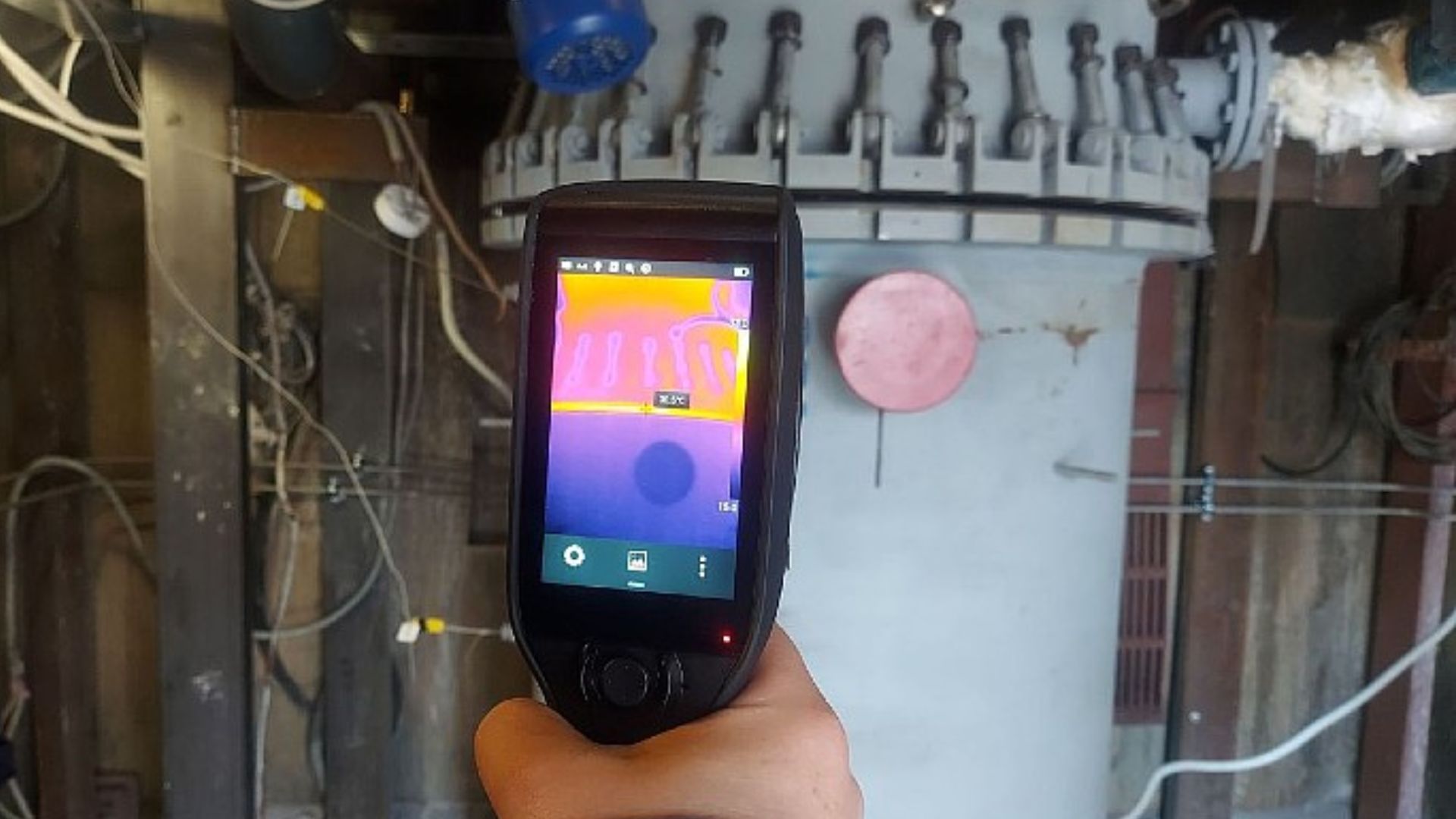 Russia’s breakthrough nuclear tech promises safe neutron reactor ...