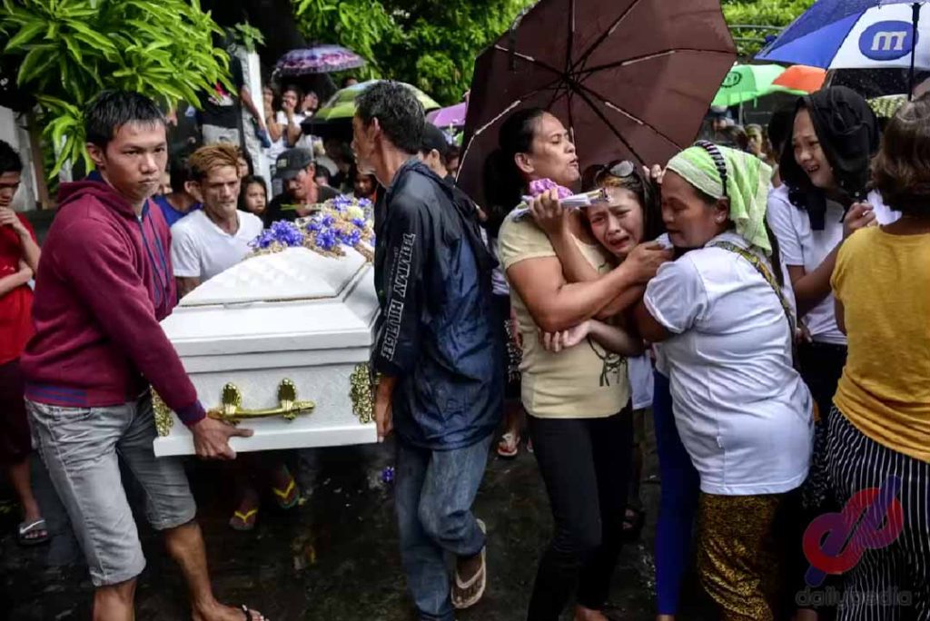 Photojournalist retells stories of ‘Tokhang’ victims during Bato’s ...