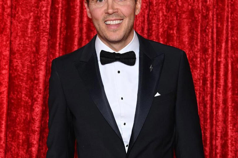 Inside Coronation Street Todd Grimshaw star Gareth Pierce's private ...