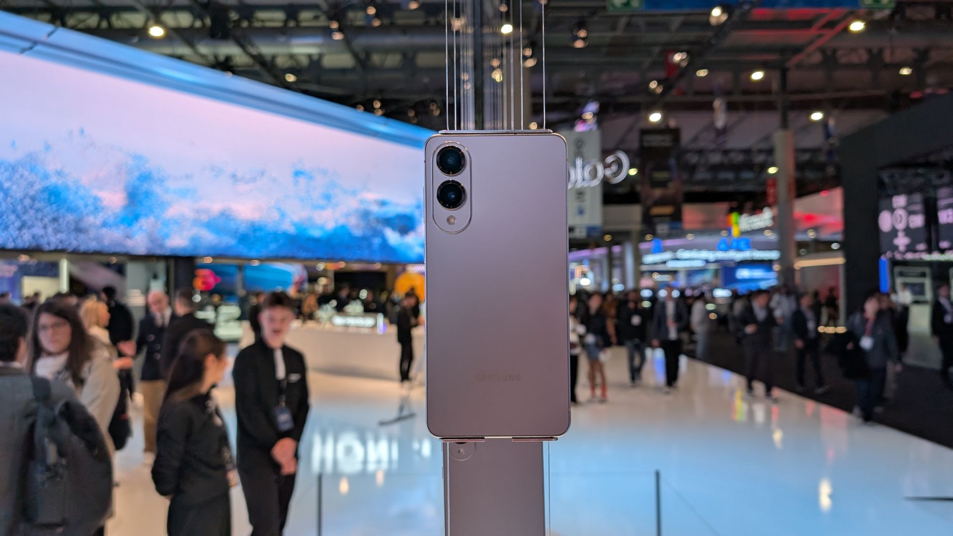 Samsung Galaxy S25 Edge launch event rumored — and it’s sooner than we ...