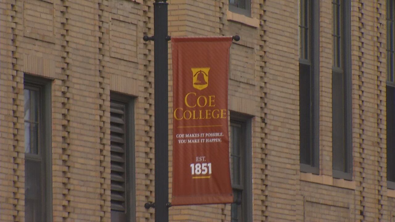 Coe College launches international program, teaching diplomacy with ...