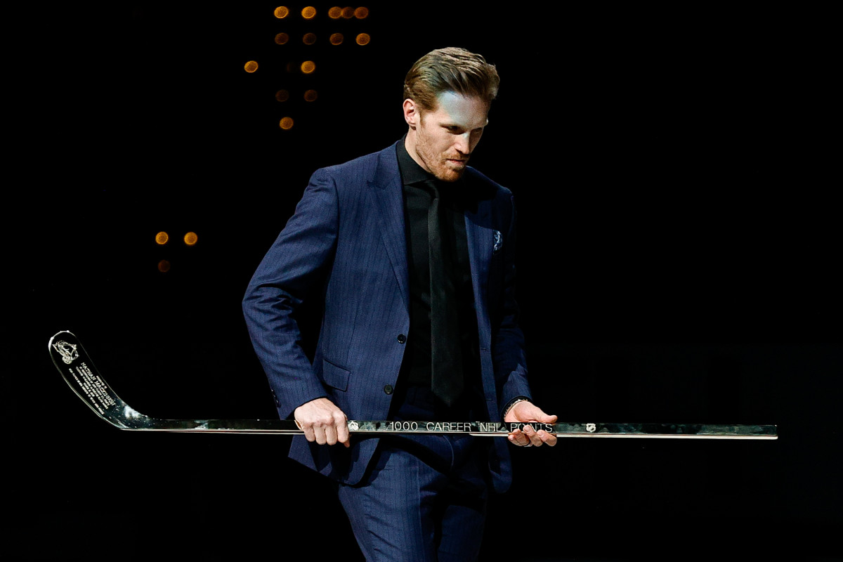 Gabriel Landeskog's Future Gets Encouraging Update from Avs Teammate