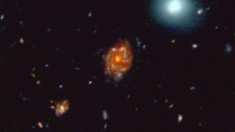 JWST finds spiral galaxy about 5 times more massive than Milky Way ...