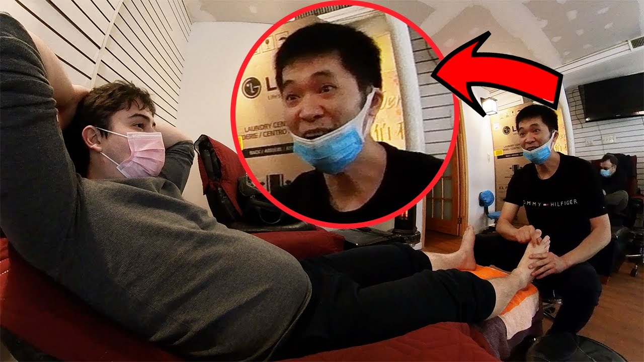 White Guy Overhears Massage Gossip, Replies in Flawless Mandarin