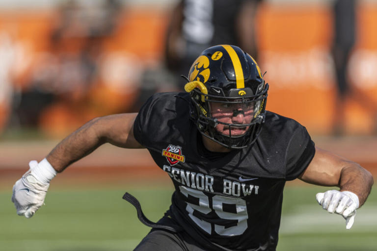 2025 NFL Draft Scouting Report: Sebastian Castro, Iowa