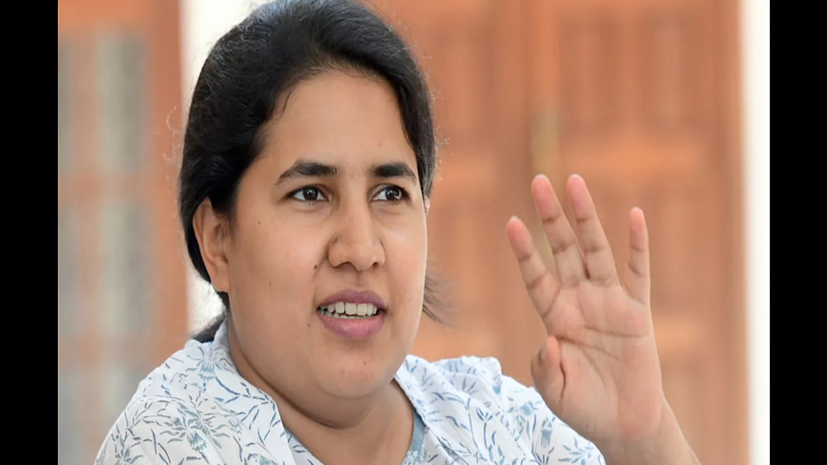 Relief for Kerala CM's daughter Veena Vijayan as Kerala HC extends status quo in SFIO case