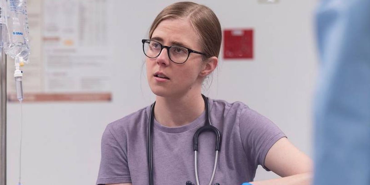 ‘The Pitt’ Episode 14 Finally Slows Down. (But Not for Long.)