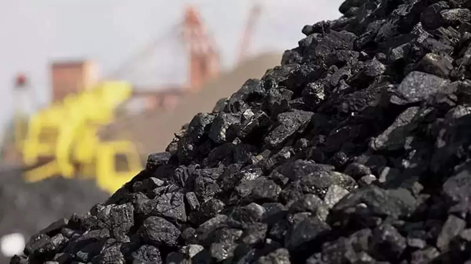 India surpasses 1 billion tonnes in coal production for FY 2024–25 ...