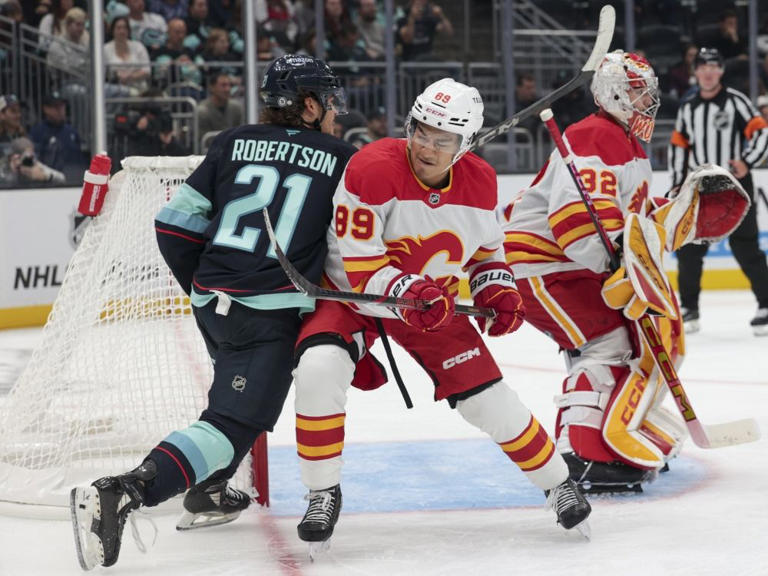 Prized prospect Zayne Parekh joins Flames on road trip — but when will ...