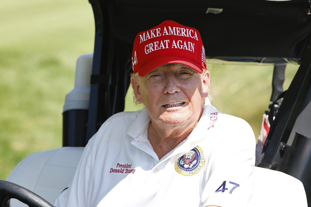 JUST IN: Trump to Skip ‘Dignified Transfer’ of Four Dead Soldiers at ...