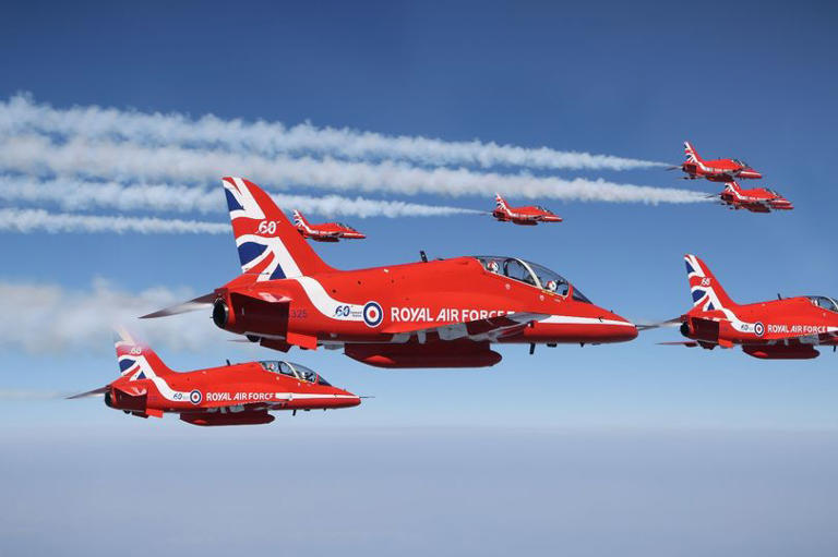 When and where you could see the Red Arrows from Essex as part of VE ...