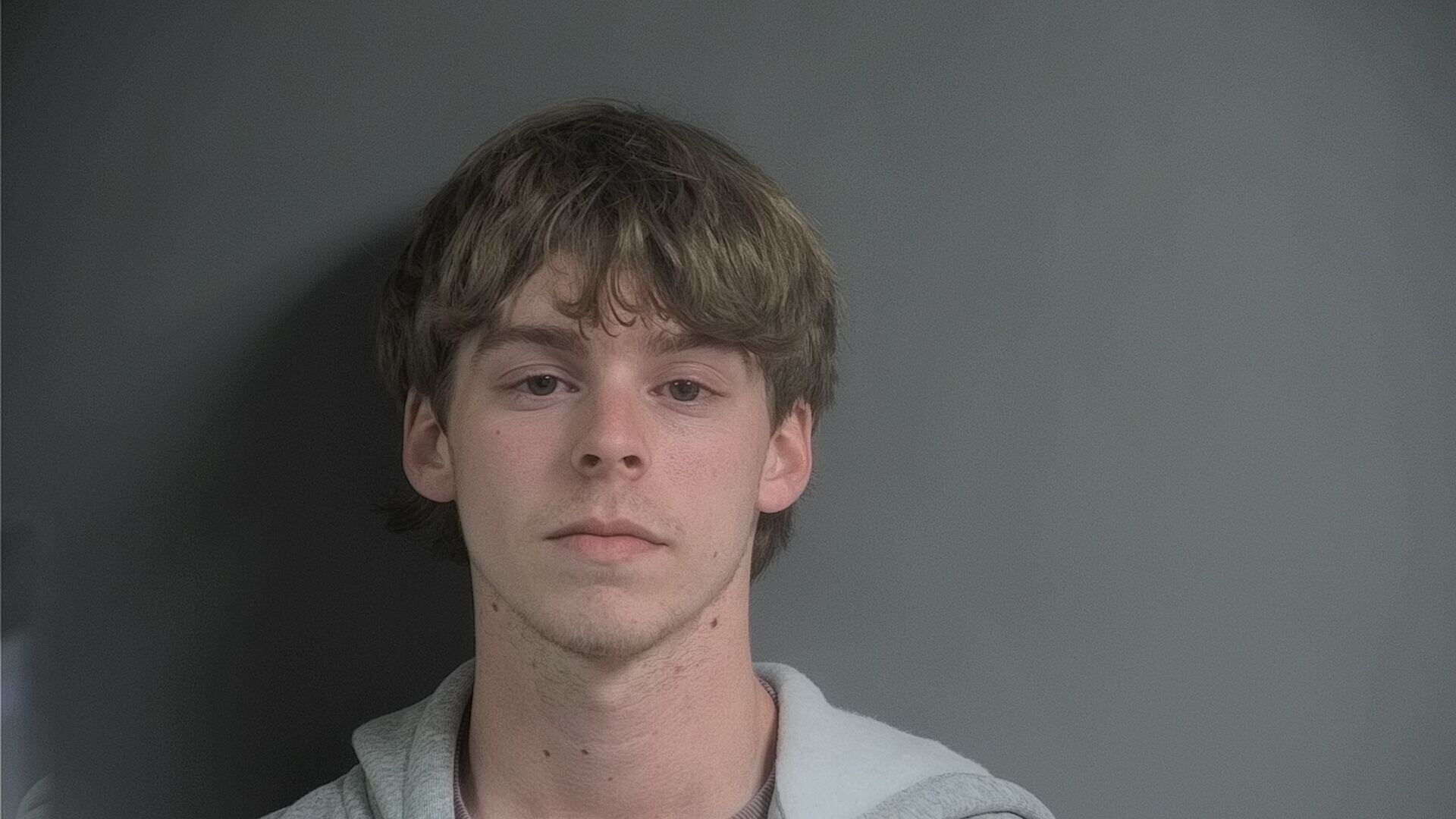 19-year-old arrested after Iowa City police find him carrying street ...