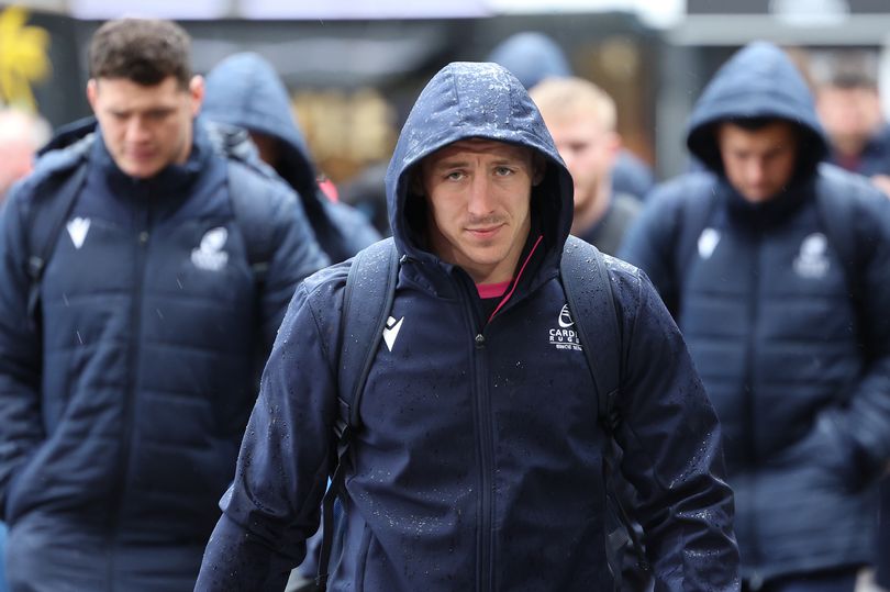 Cardiff get massive boost as Wales star pens new deal just days after ...