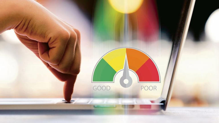 How students can build strong credit score: 5 practical tips to help ...