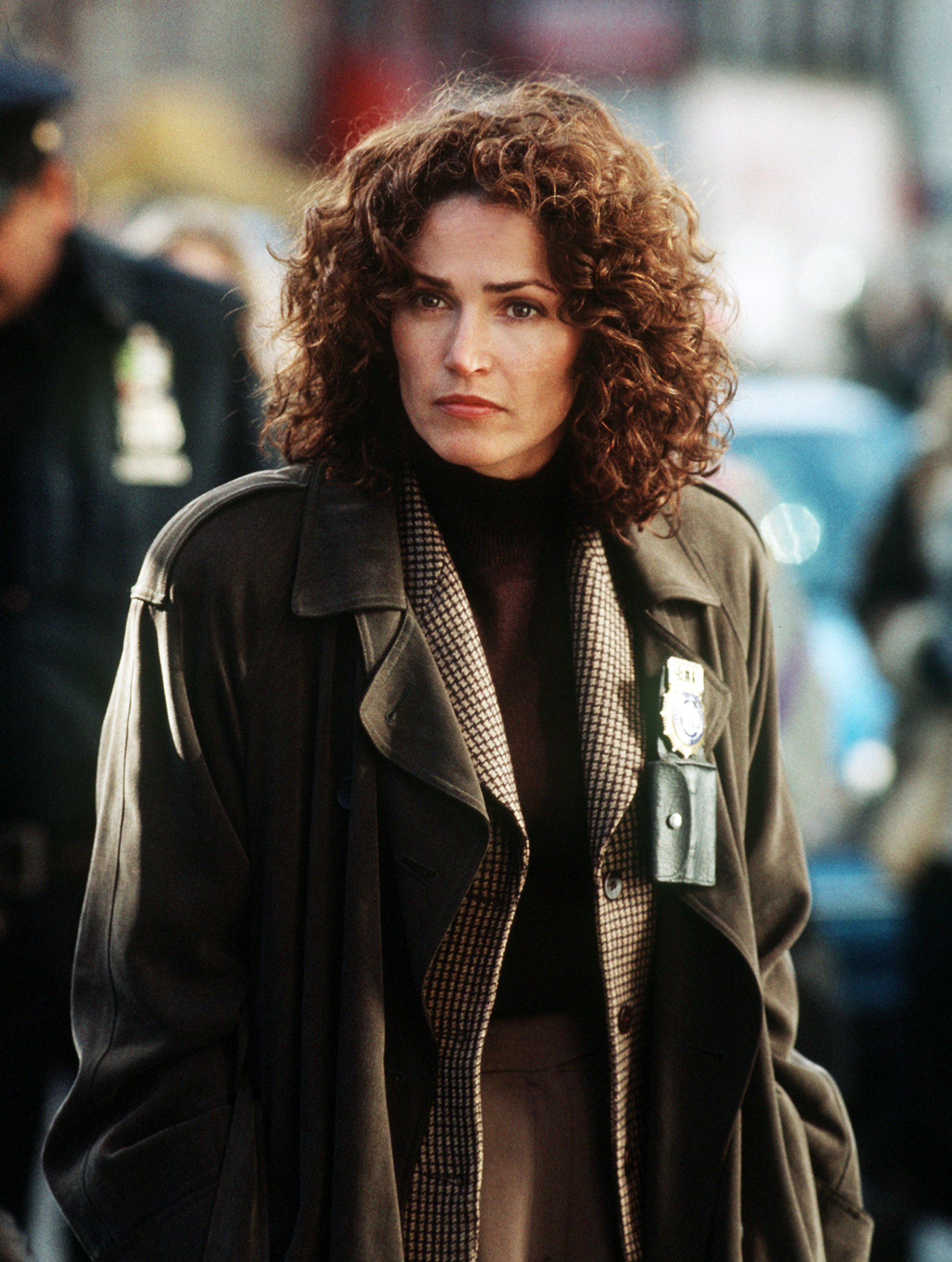 ‘NYPD Blue’ alum Kim Delaney baffles fans by giving husband sweet ...