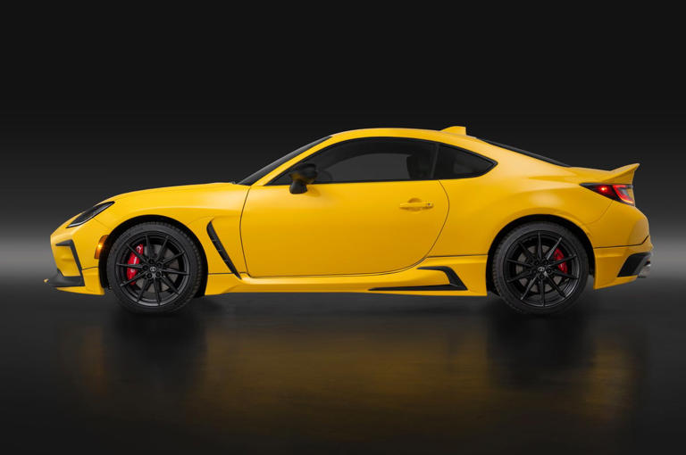 2026 Toyota GR86 Yuzu Edition Driven: Yellow but Not Mellow