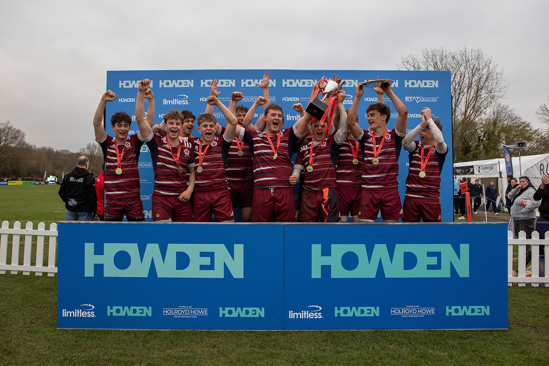 KES Bath Rugby Team Wins the U18 Vase at Rosslyn Park